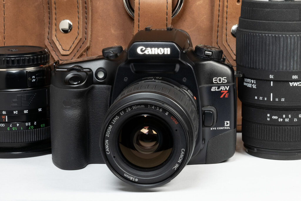 Classic Camera Review: Canon EOS Elan 7E - The Noisy Shutter