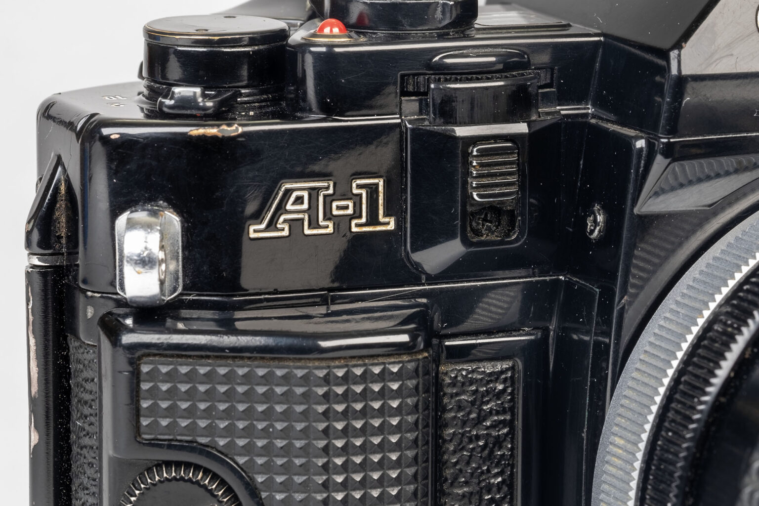Classic Camera Review: Canon A-1 - The Noisy Shutter
