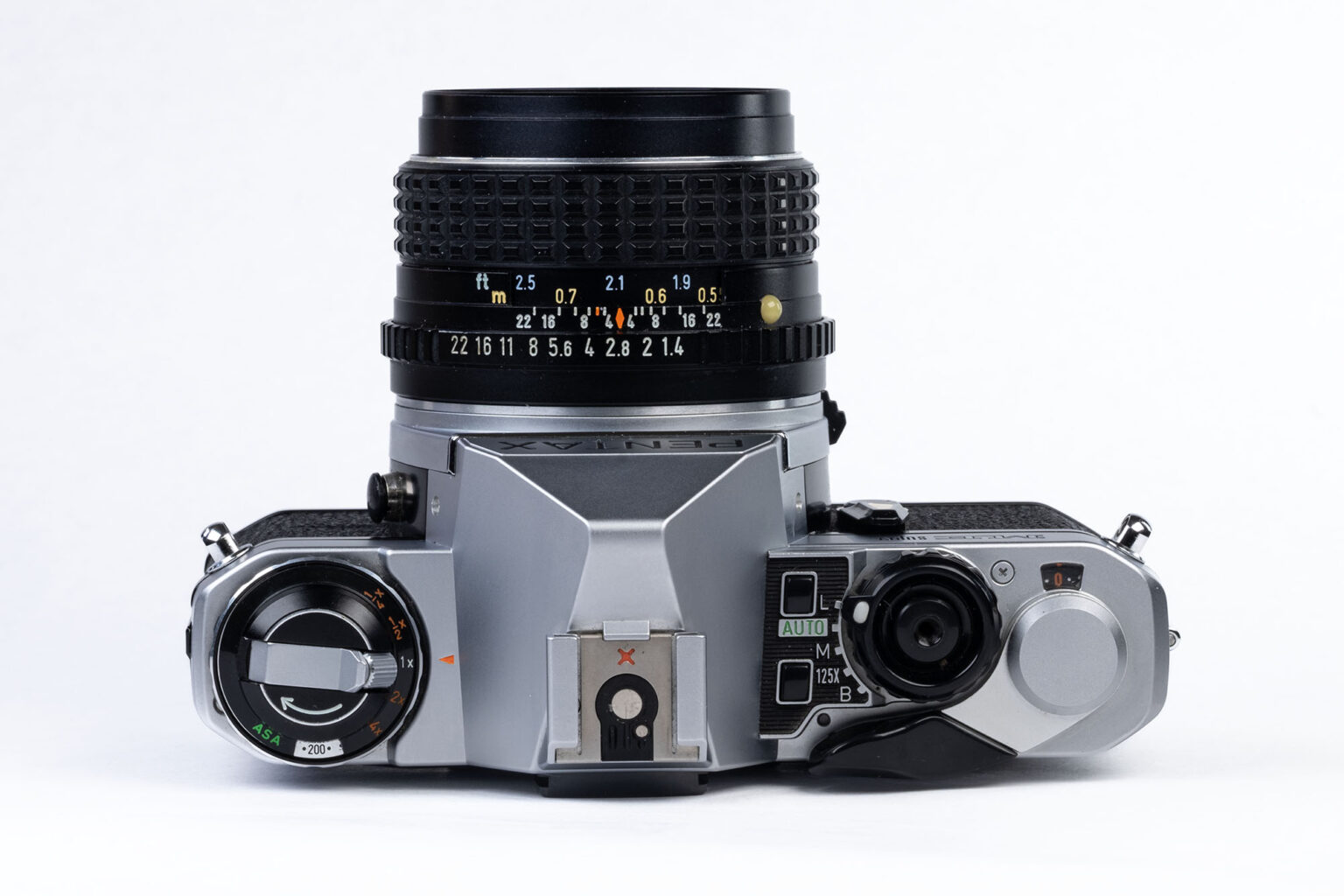 Classic Camera Review: Pentax ME Super - The Noisy Shutter